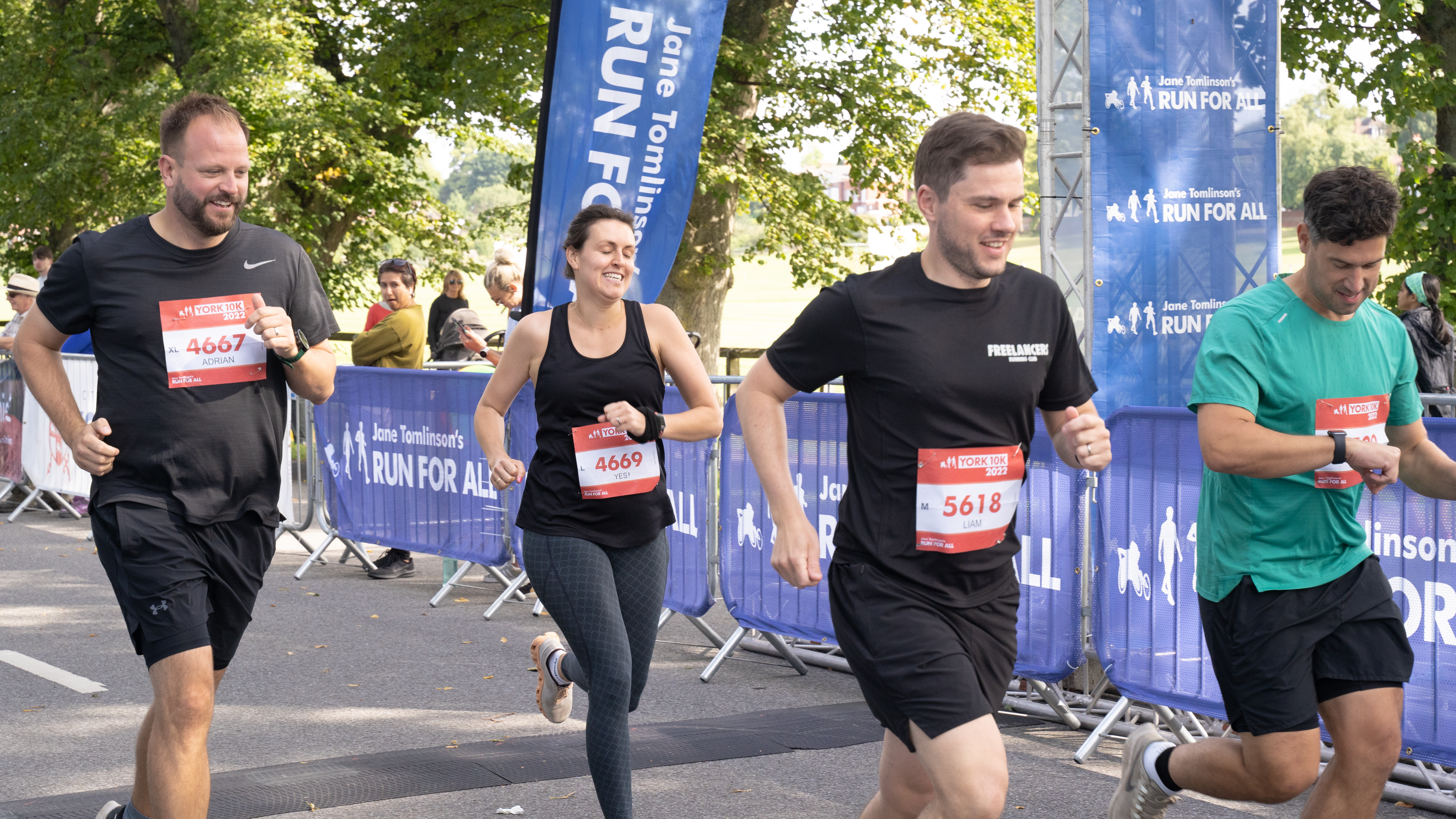 York comes alive as thousands cross the finish line at the York 10K ...