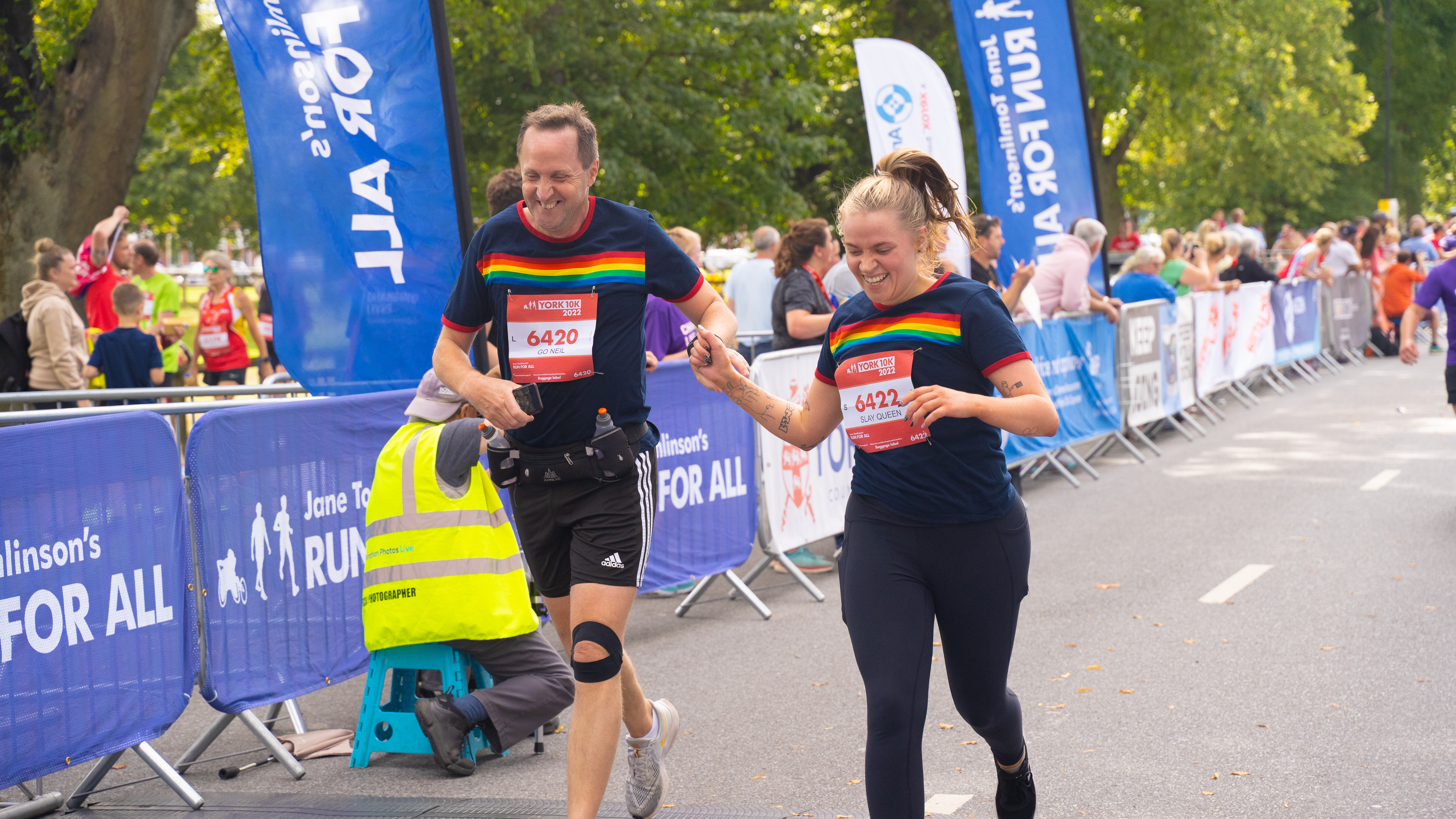 York comes alive as thousands cross the finish line at the York 10K ...