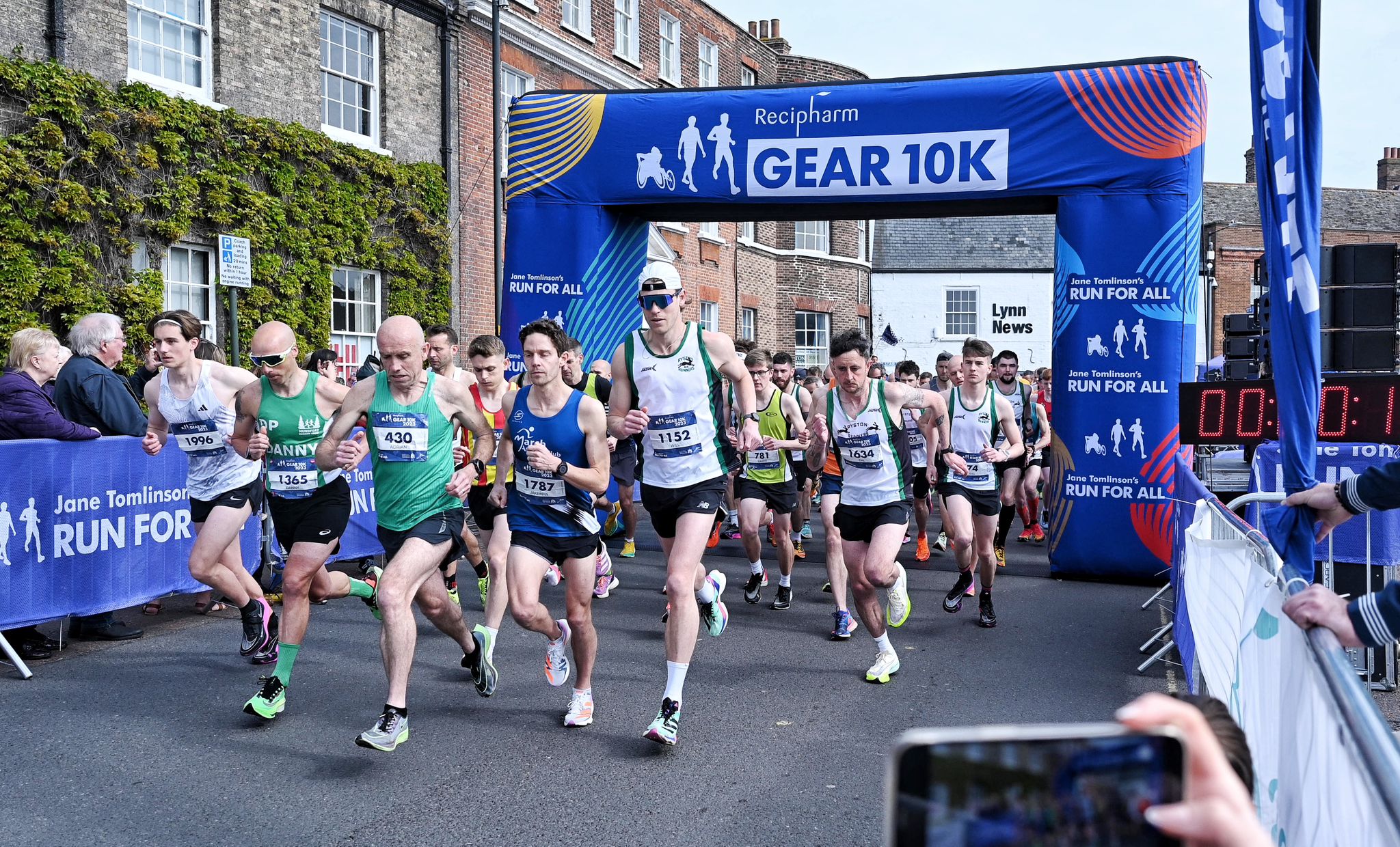 Runners cross the finish line at today’s Recipharm GEAR 10K | Run For All